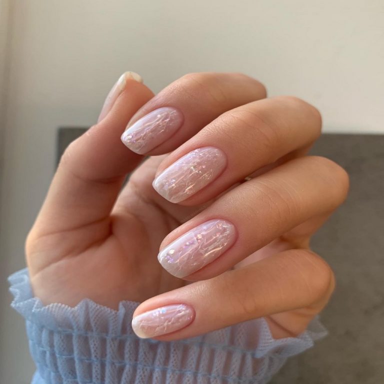 7 Reasons Why You Should Have Pretty Short Nail Designs – Texture Salon ...